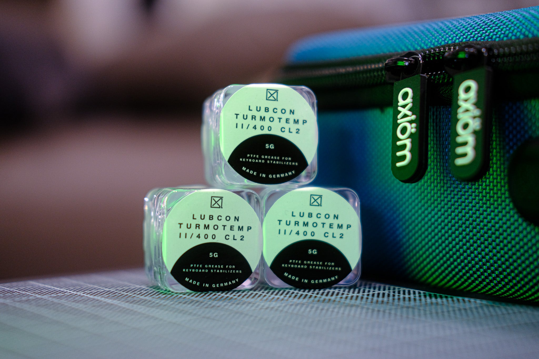 LUBCON Turmotemp II/400 CL2 PTFE Grease – axiom studios